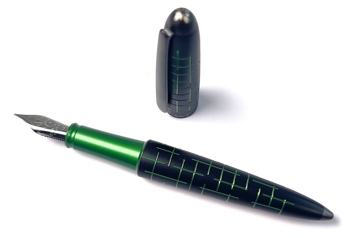 Diplomat Elox Matrix Fountain Pen - Black Green | Blesket Canada