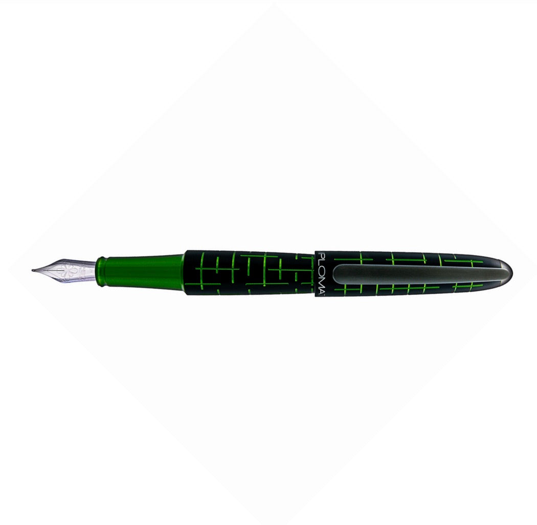 Diplomat Elox Matrix Fountain Pen - Black Green | Blesket Canada